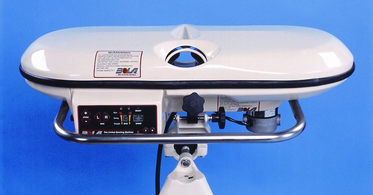 Cricket Ball Machine - Bala Bowling Machine (Battery Model) - Huck