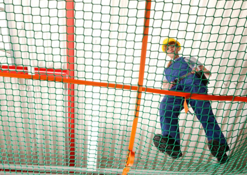 45mm Mesh Fall Arrest Net with Rope Edging & Ties - Huck