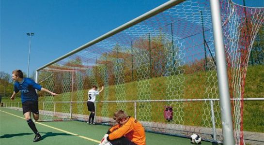 Full Size Box Style Football Goal Nets - 2 Colour Hexagonal Mesh - 3 ...