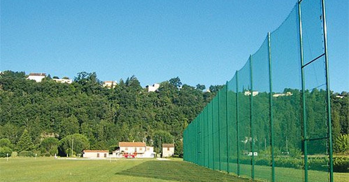 50m x 2m Driving Range Netting - Heavy-Duty - Huck