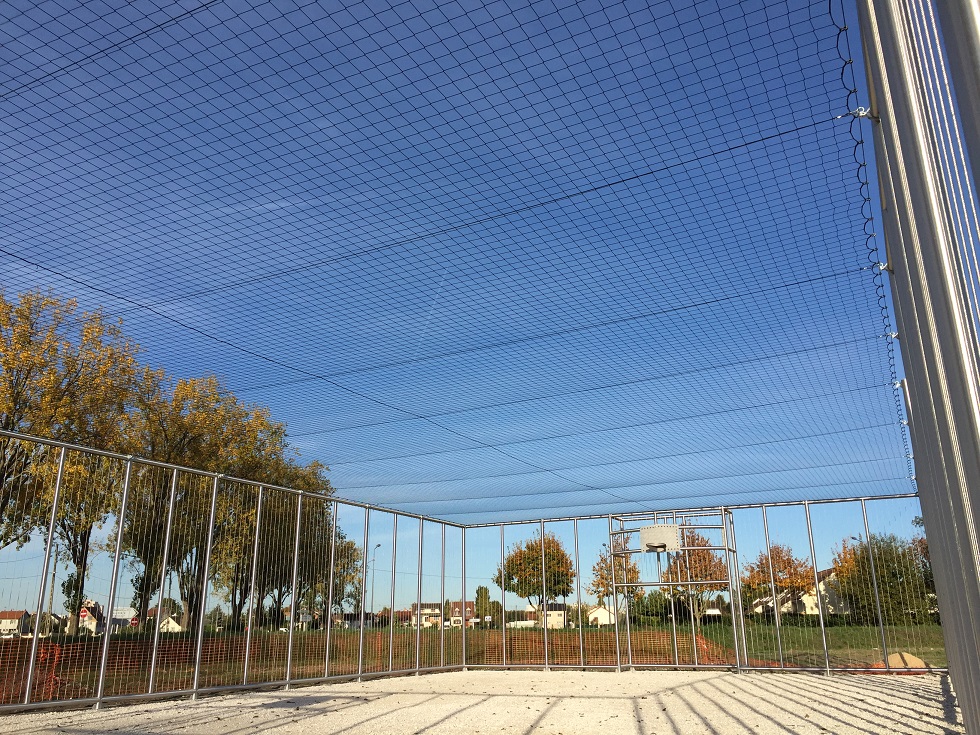 100mm Mesh Ball Stop Netting (2.3mm Diameter) - Huck